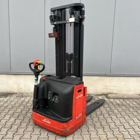 ⭐ Стакер Linde L20 - Мотокари-BG