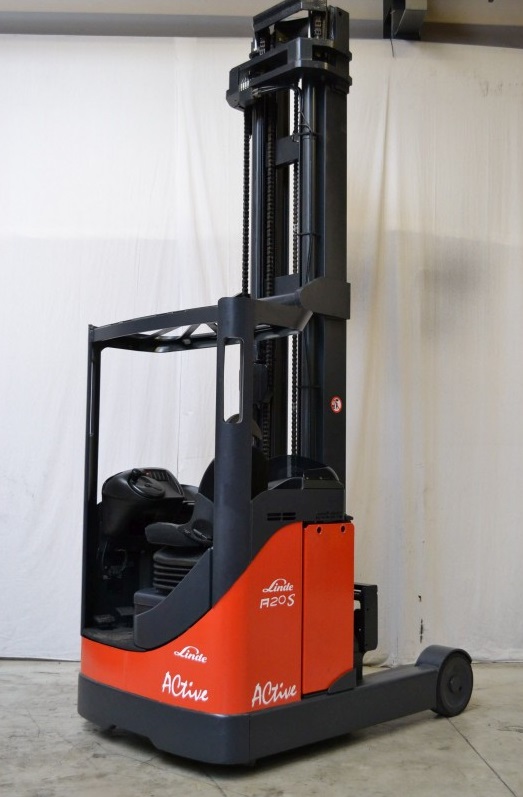 Рийчтрак Linde R20S-12 2000 кг