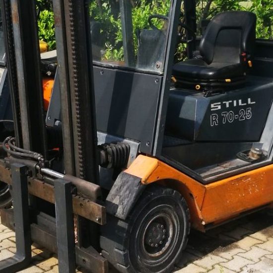 Дизелов мотокар Still R70 25 2500kg