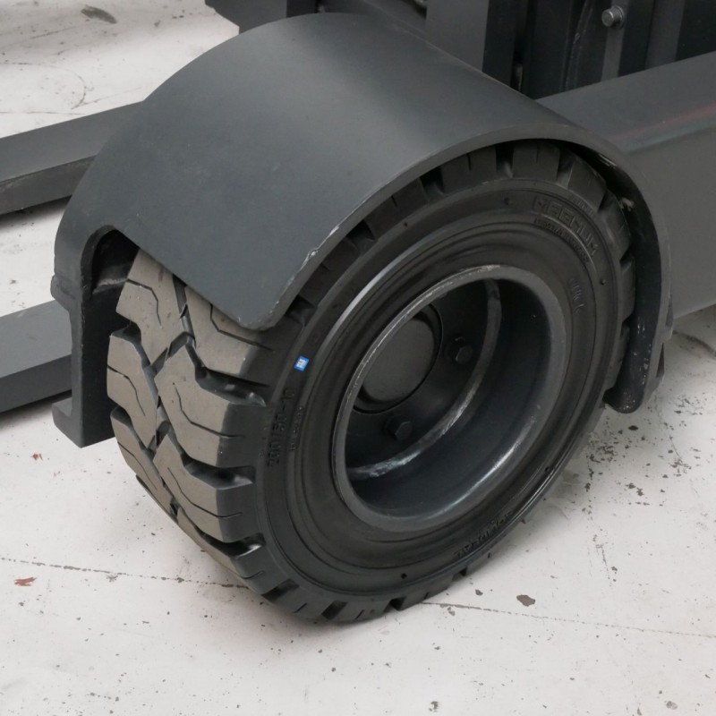 Рийчтрак Linde R20G-12