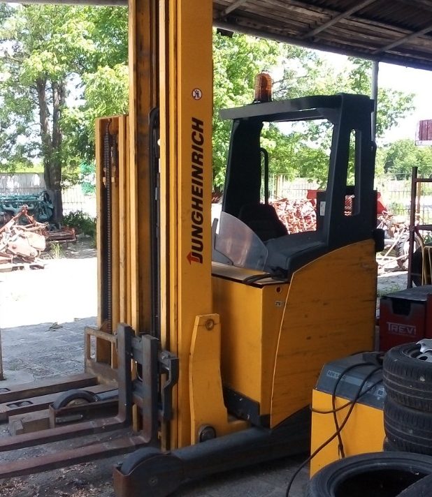 Електрически рийчтрак Jungheinrich 1400 kg