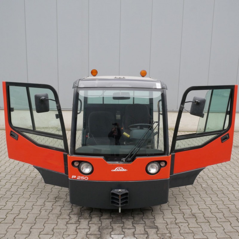 Електрически влекач Linde P250 SWB 127