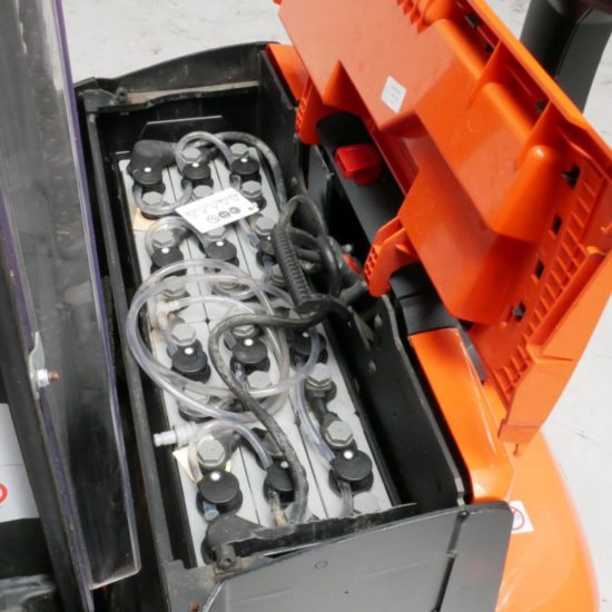 Електрически стакер BT SWE100